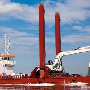 Jack-up Barges, Self-elevating Platforms, Lift boats & Spud pontoons ...