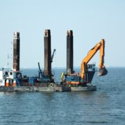 17,000 ton Semi Submersible Heavy Lift / Launch Barge - Van Loon ...
