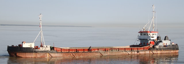 940 m3 Self-propelled Split Hopper Barge - Van Loon Maritime Services B.V.